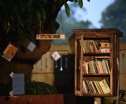 39 Wildly Creative Little Free Library Designs - Little Free Library