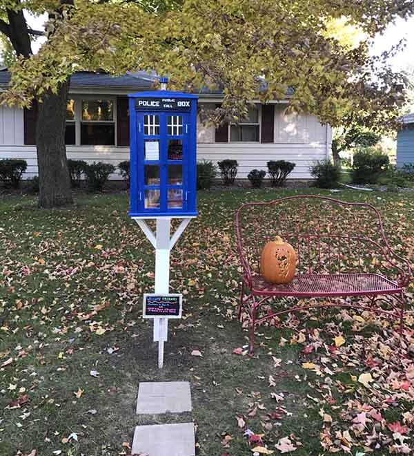 38 Must-See TARDIS Little Free Libraries - Little Free Library
